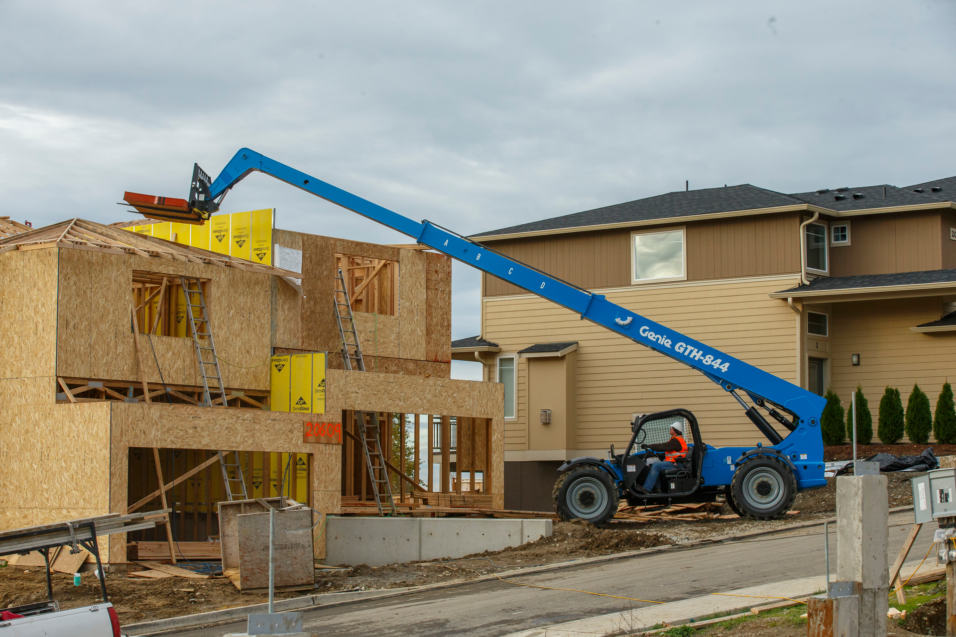 Genie GTH-844 rough terrain telehandler | Rental Equipment Register