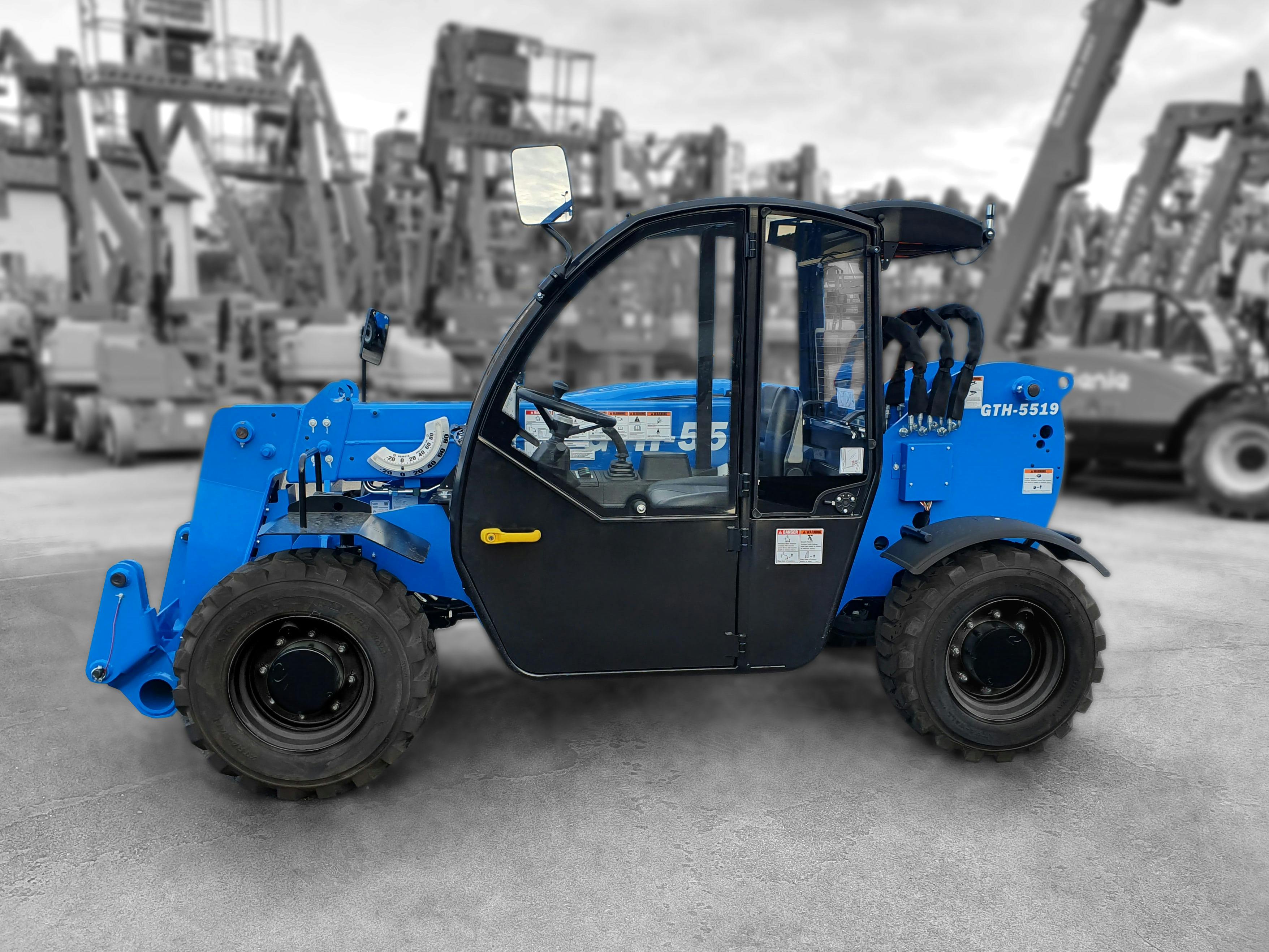 Pettibone Extendo 944X Telehandler Allows Curbside Visibility | Rental ...